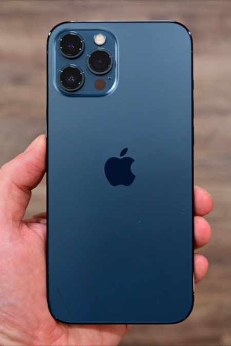 Iphone 12 pro  77%