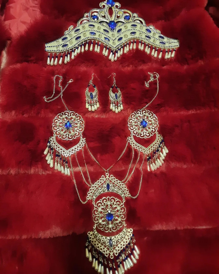 Diadema karona tillaqosh
