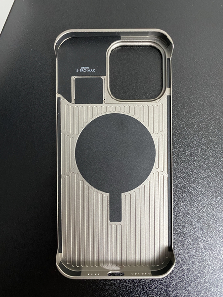 Чехлы для Iphone 15 pro max