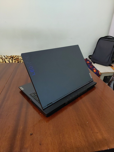 Lenovo legion 5 ryzen 5