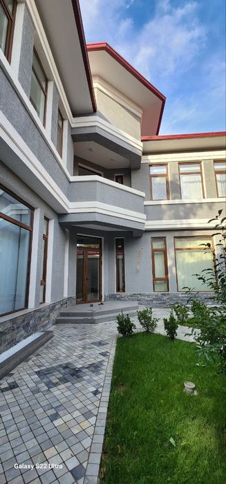 срочно Продается Евродом 5-соток 3-уров ресторан Бек Шастри перекрёстк