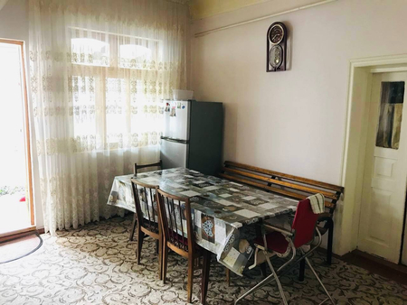 Продается Дом участк в катартале 3,51сотке 7 комната