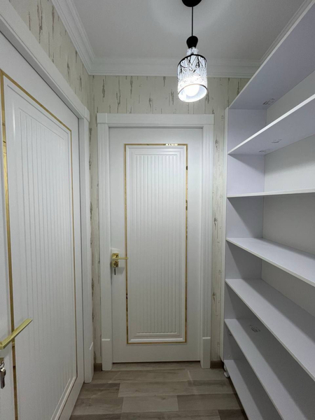 Продается 3 ком. Квартира площадью 84 кв.м. В Вокзале ор. Караван