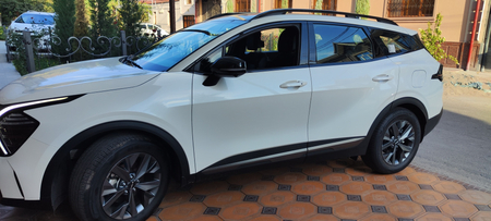 Срочно продается автомашина KIA SPORTAGE