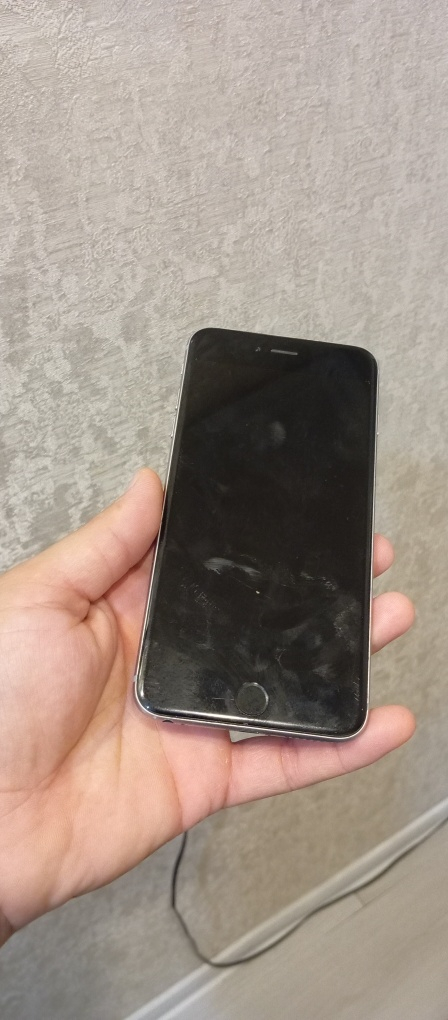 Iphone 6+ sastayanya yaxshi