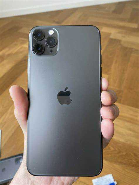 Б/У iphone 11 Pro Max