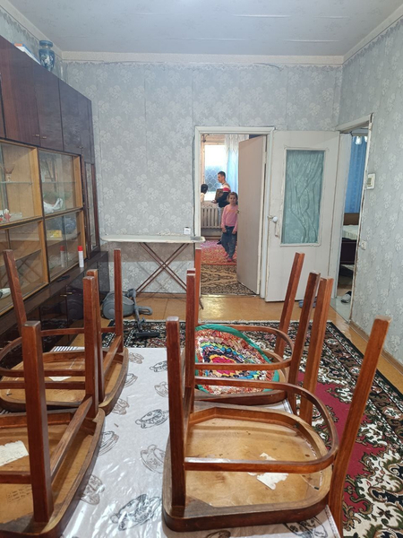 Своя Чиланзар 11 квартал 3/1/4 Панельный дом, балкон 1,5*3