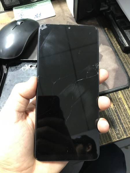 Samsung M12 sotiladi