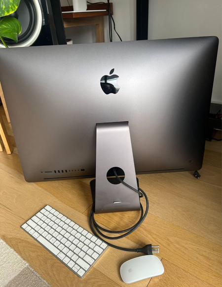 I Mac pro 2017 Процессор: 3.2 GHr 8-core Intel Xeon W