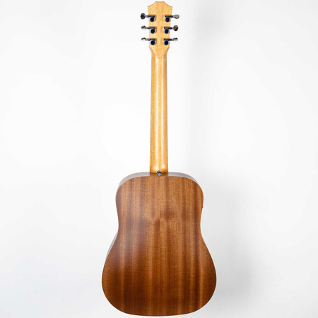 Gitara Taylor Amerikanskiy