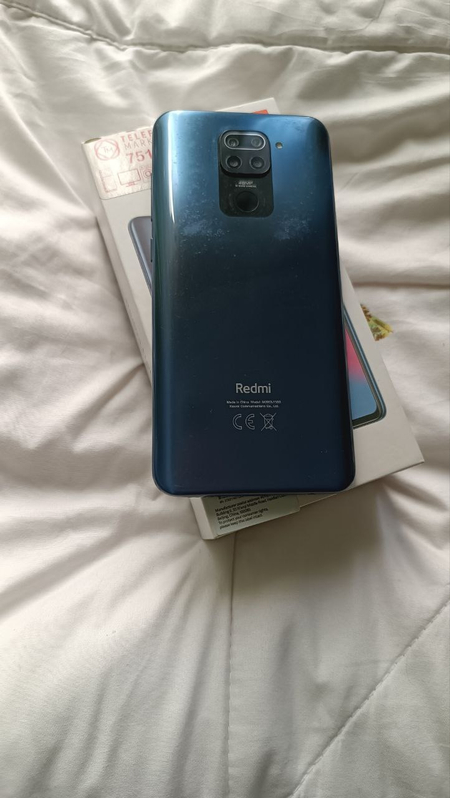 Redmi telefoni sotiladi