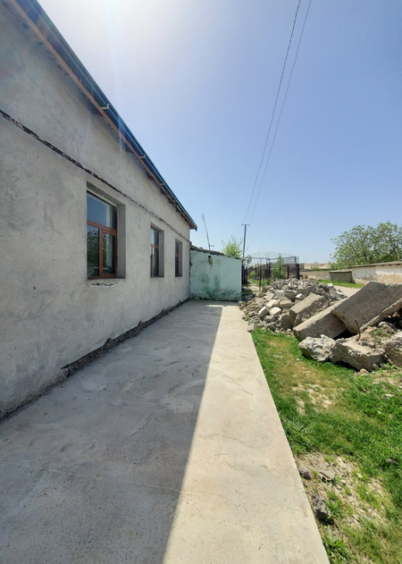Продаётся Складские помещения на общей площади более 2 га