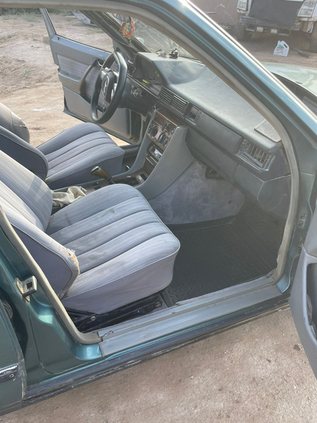 Мерседес бенз w 124