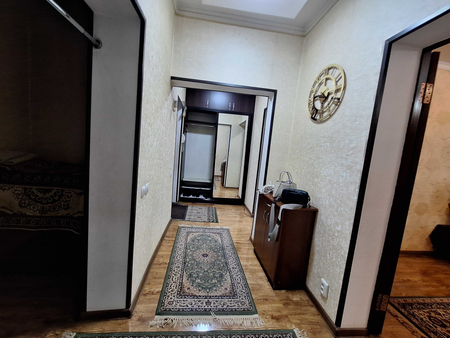 谷 130521 谷 Chilonzor tumanida kvartira sotiladi [75 м²]