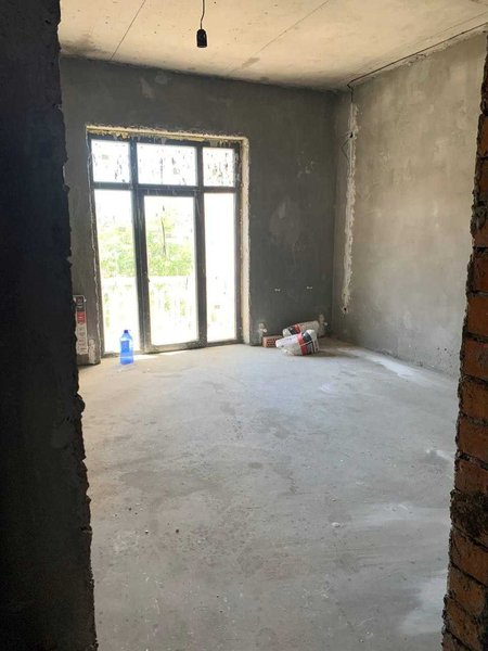 ЖК Milano 100м2 на 8 роддоме, состояние коробка