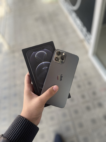 Iphone 12 pro max 256tali