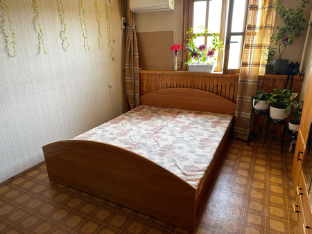 Продается двуспальная кровать, Производство Польша, Б/У