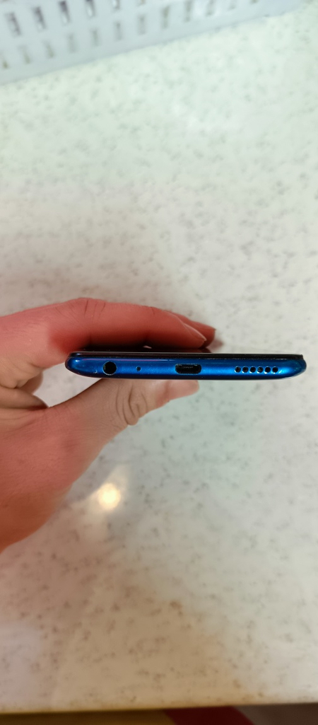 Vivo 1820. Ideal holatda