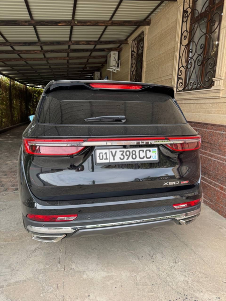 Продается JETOUR X90 plus 2.0 turbo в черном салоне