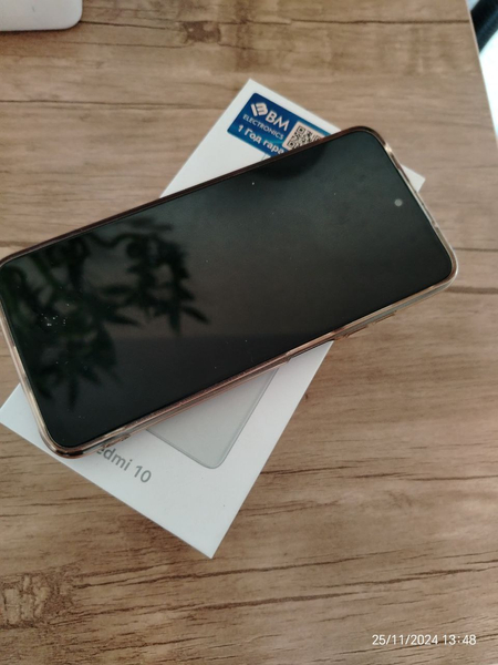 Продам телефон Редми10