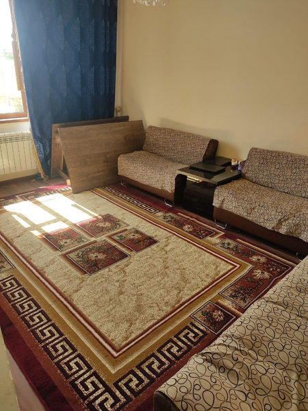 Продаётся своя квартира