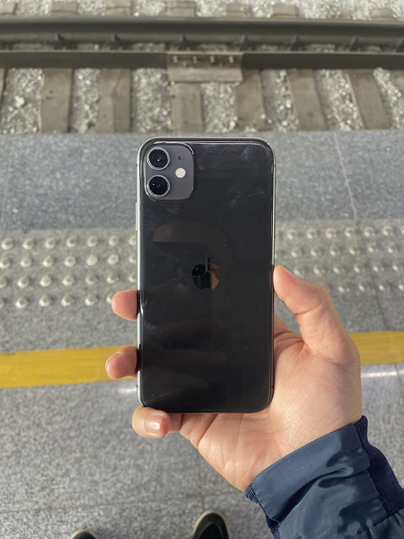 Srochno iphone 11 qora