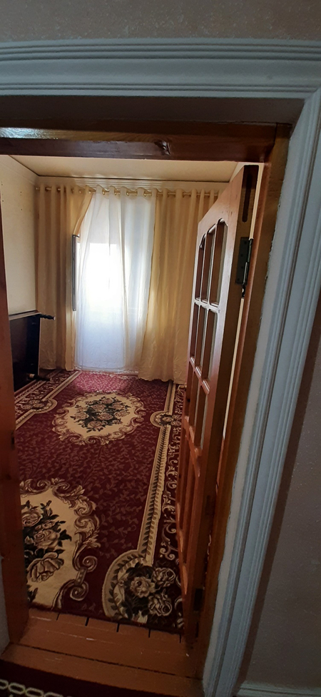 Arendaga beriladi 2 xonali uy kelishiladi.