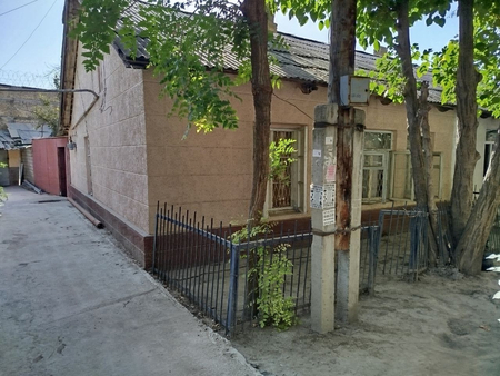 Срочно Продаётся дом 1,79 соток,   4 комната, 2 санузел