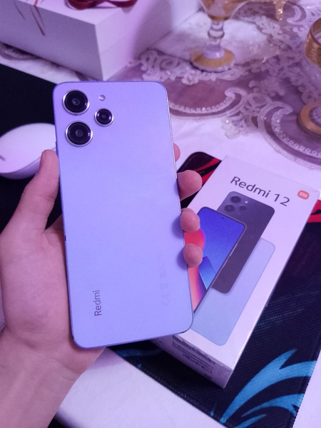 Redmi 12 sotiladi