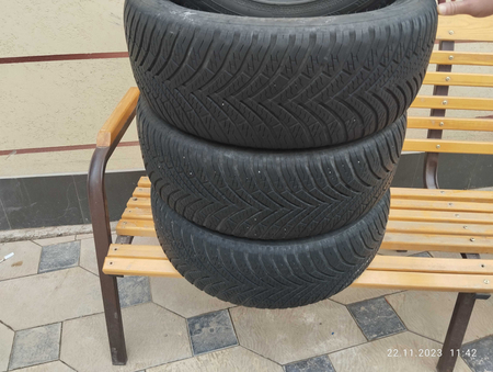 Продаю баллоны без дисков.
