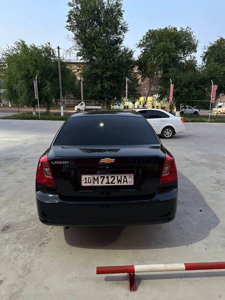 Lacetti Gentra 2021