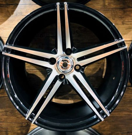 Diska vossen  R 15 yengica dizayn zor lari bor obmenam bor!