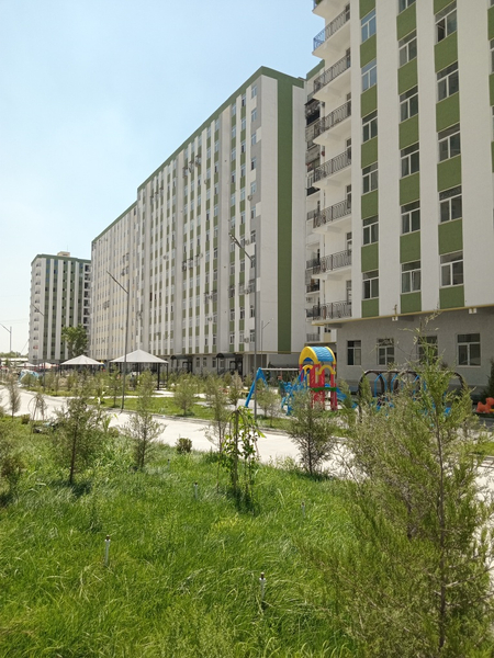 Сергели чоштепада 1 - метро бекати ёнида 2 хоналик уй сотилади