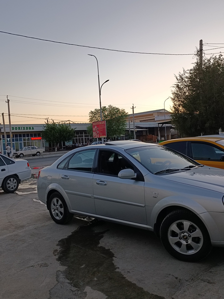 Lassiti 1.6 moshina xolati yaxshi bekorchilar bezovta qilmasin