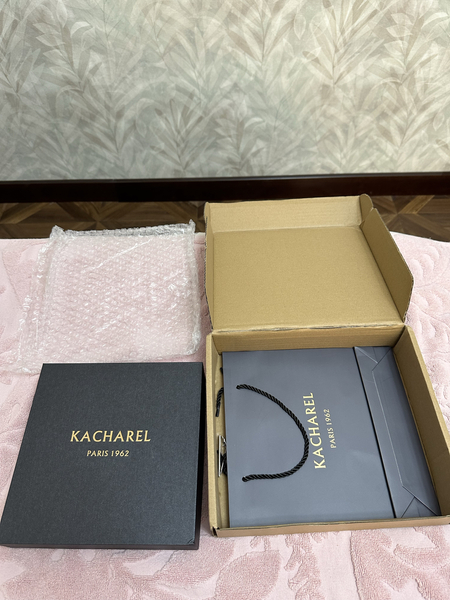 Галстук от бренда Kacharel