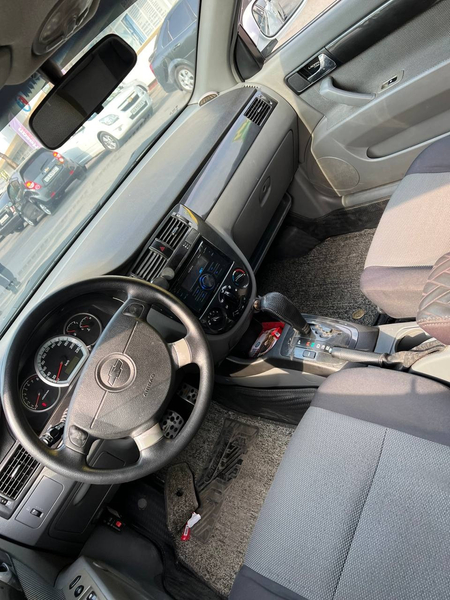 Lacetti avtomat 2009