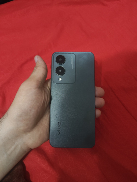 Vivo Y17S 12/128GB Black Igravoy 4G Sastayani Ideal Otlichniy 128Gb