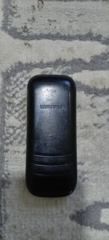 Samsung GT-E1232D