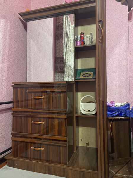 •Mebel 2mln xolati yaxshi