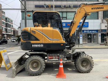 Excavator Hyundai | HW60 Komplekt