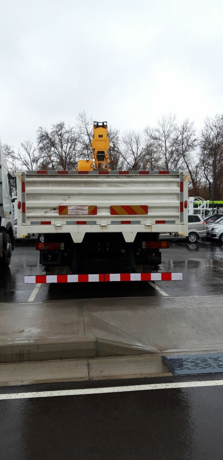 SHACMAN L3000 (ГРУЗОВИК-МАНИПУЛЯТОР) 
 Yoqilg‘i turi: dizel
Yu