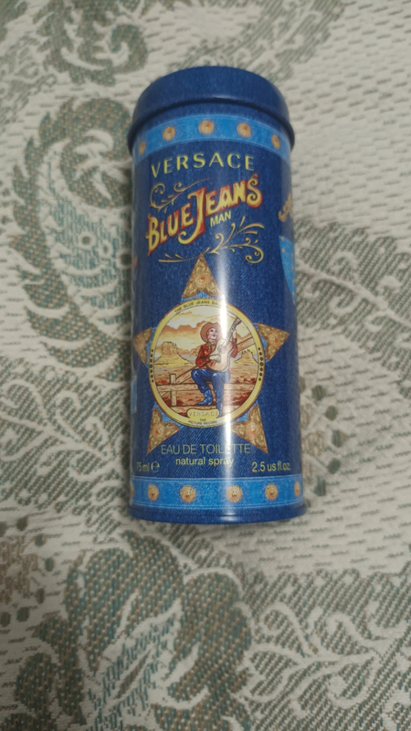 Продам Versace jeans