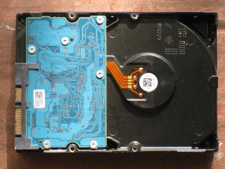 Жесткий диск HDD 2Tb Toshiba DT01ACA200 sata