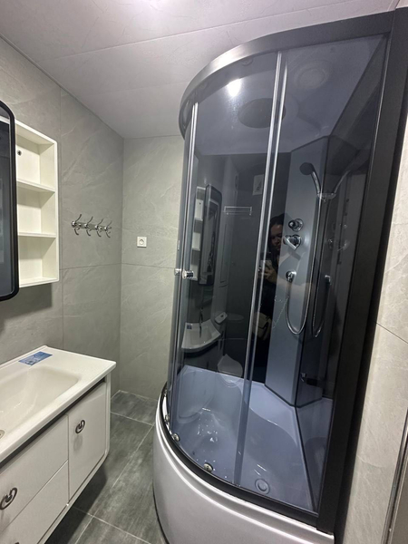 Shota Rustaveli Sotuvda 3 xonalik uy remont Yakkasaroy B&B kafesi