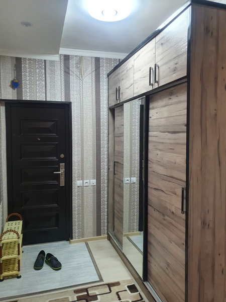 Продам 2/3 комнатную квартиру на Юнус-абаде 19кв