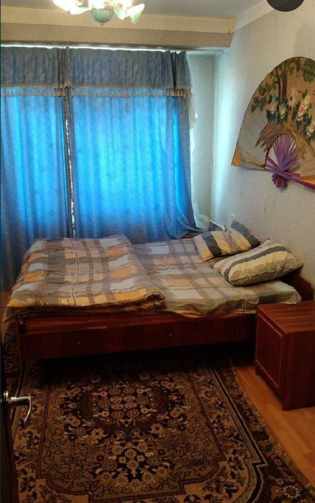 На Чиланзарском районе Г9А продается квартира. 2/9/9