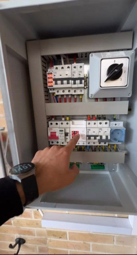 Ustanovka zaryadka qurilmalari BYD Elektromobile