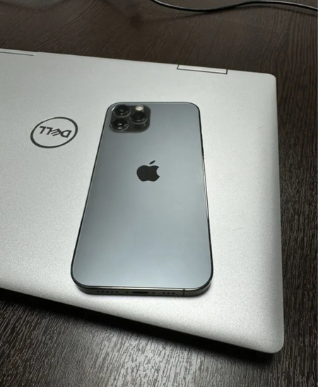 IPhone 12 pro черный