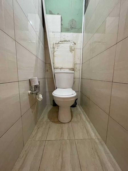 Продаётся квартиры  3/4/4 на Мирабадском районе Куйлюк-1 (J2337)