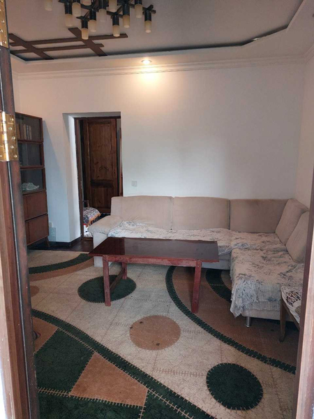 Срочно Продается квартира Чиланзар-1 кв 2 ком 62000$